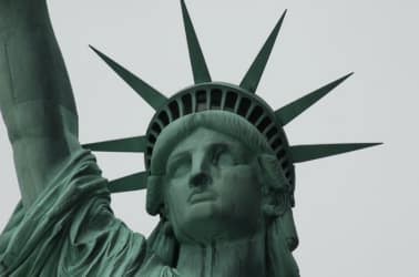 Why is the Statue of liberty turning green? - Life in lines